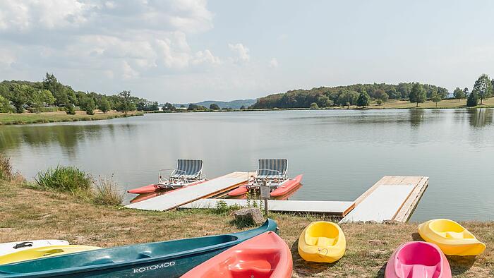 Camping near river or lake camping : head for a camping holiday | Les ...