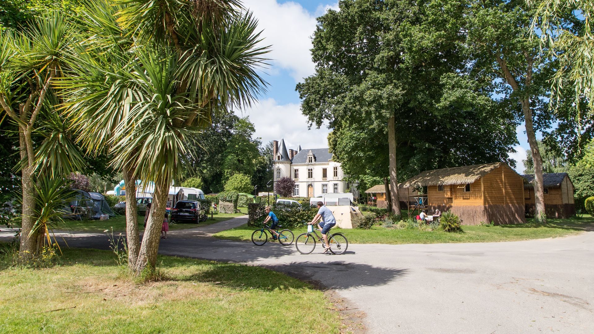 Campsite Domaine de la Ville Huchet - Les Castels - Saint-Malo (35400 ...