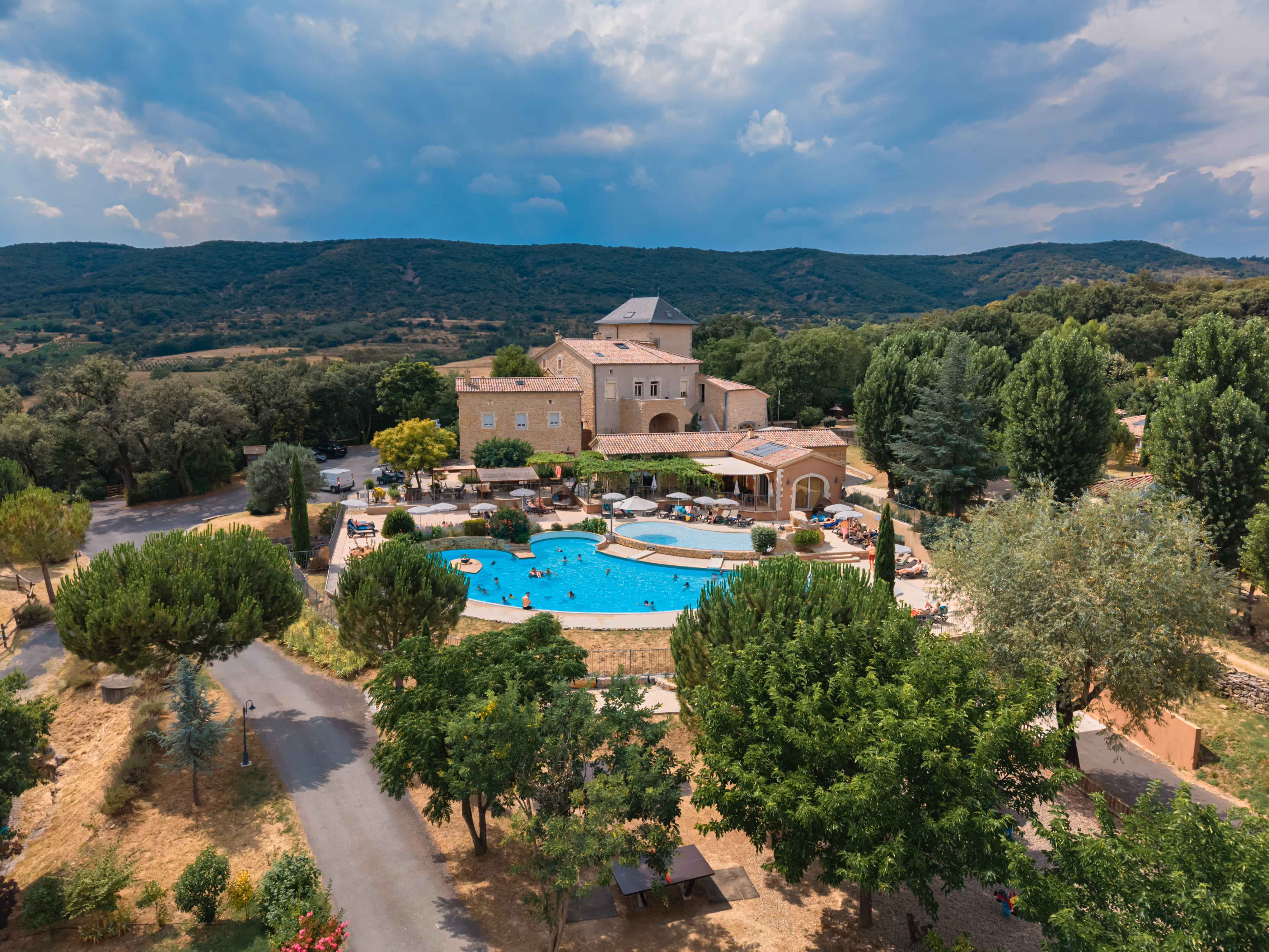 Campsite Domaine de Sévenier - Les Castels - Lagorce (7150) | Les Castels